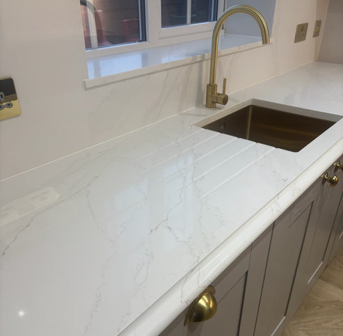 Calacatta Divine Quartz Worktop – Stokes Granite