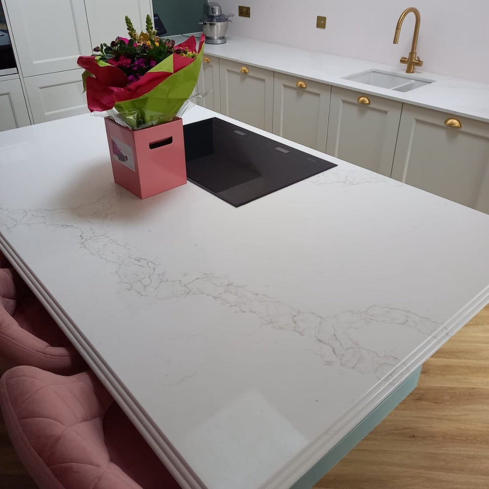 Calacatta Venato Quartz Worktop – Stokes Granite