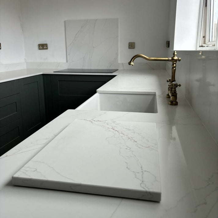 Calacatta Divine Quartz Worktop – Stokes Granite